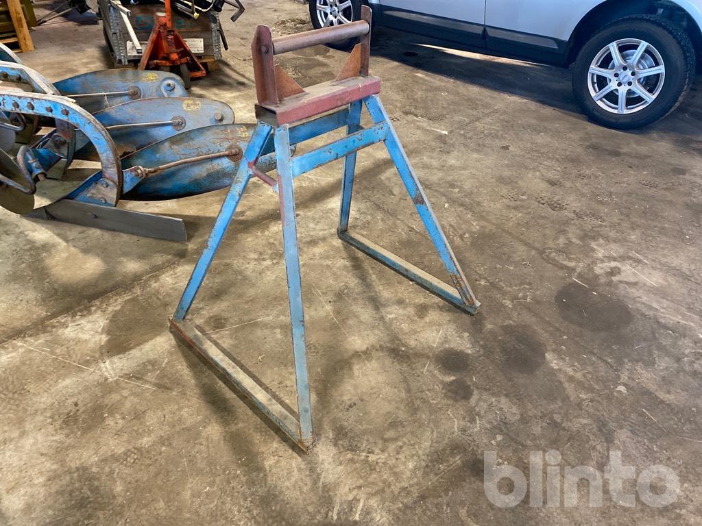 Rullbock - Rullbock | Blinto auktioner