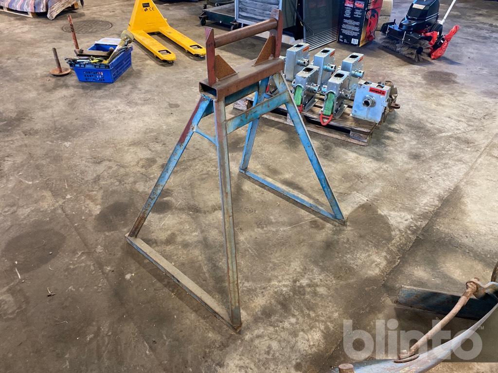 Rullbock - Rullbock | Blinto auktioner