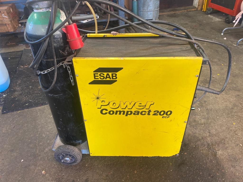 Mig svets - Esab Power Compact 200 ECF | Blinto auktioner