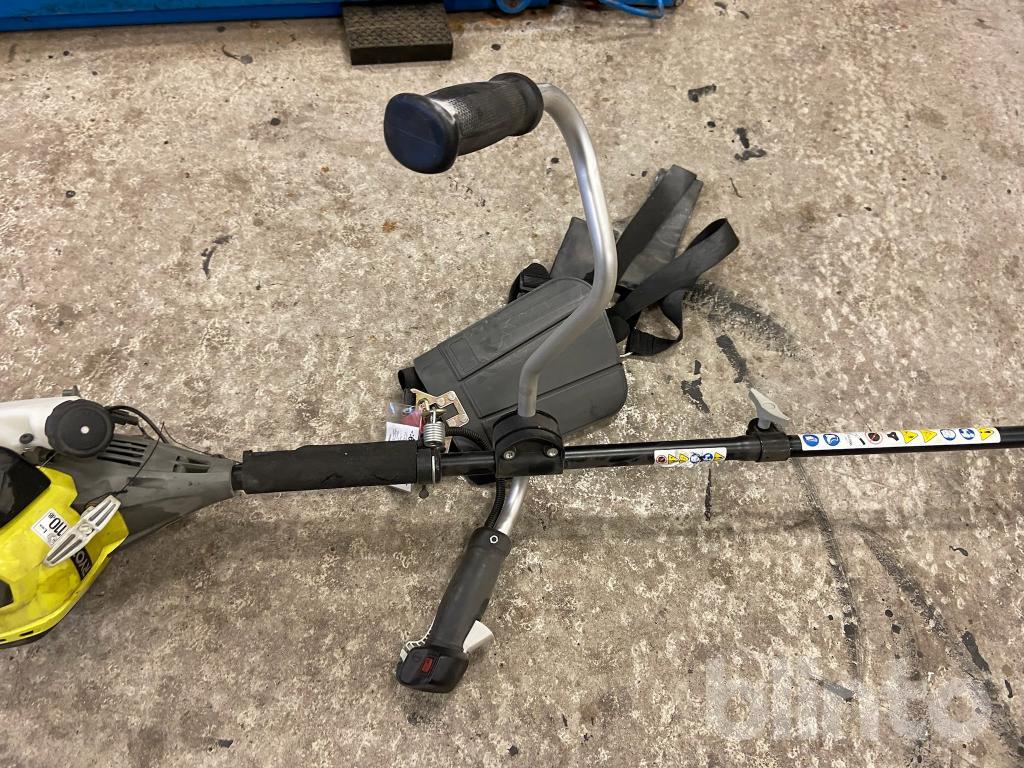 Röjsåg - Ryobi RBC | Blinto auktioner