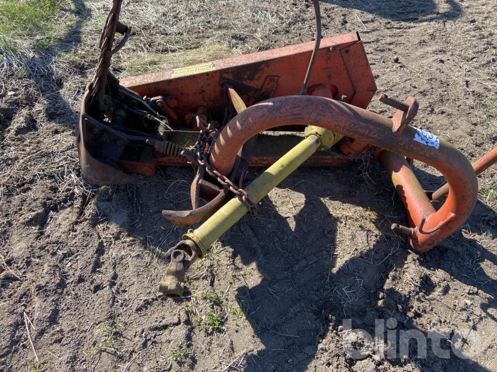 Slåtterbalk - Busatis 1102 | Blinto auktioner