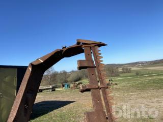 Slåtterbalk - Busatis 1102 | Blinto auktioner