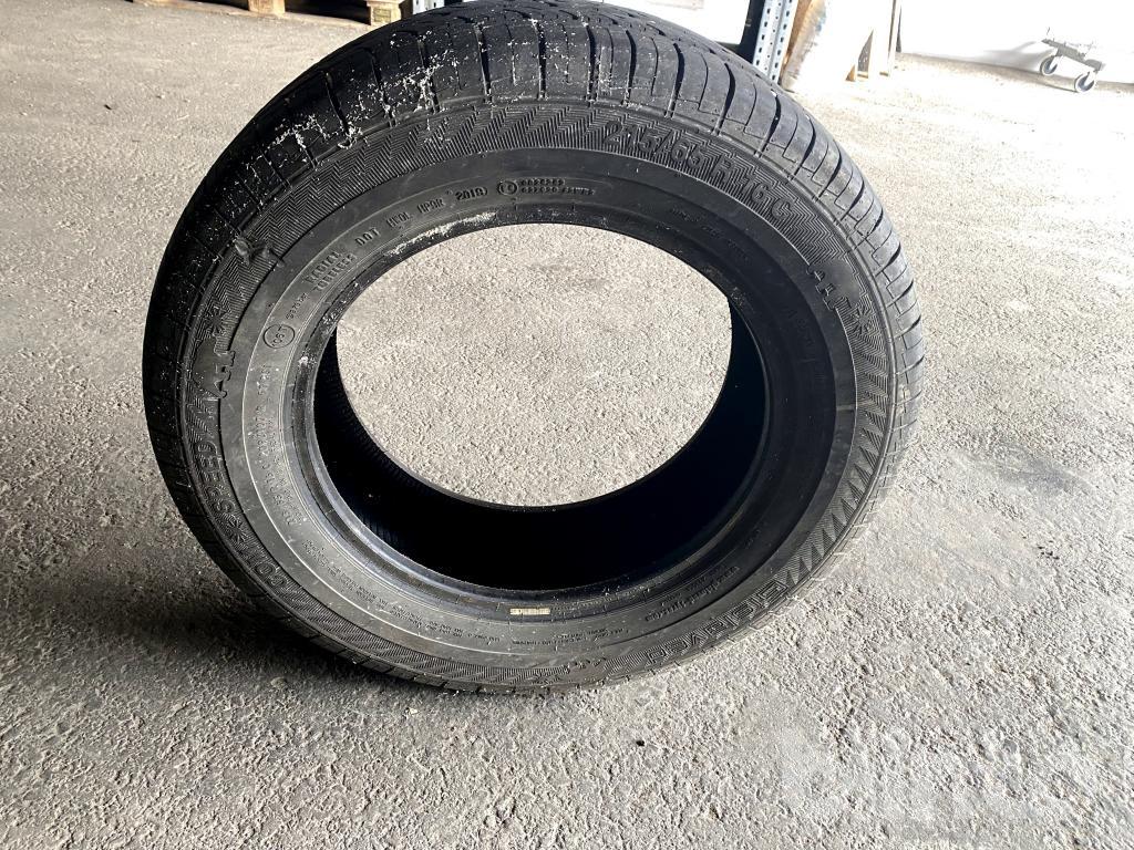 Släpdäck - Gislaved 215/65 R16 C | Blinto auktioner