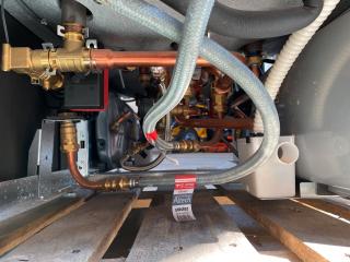 Frånluftsvärmepump - NIBE F370 begagnad | Blinto auktioner