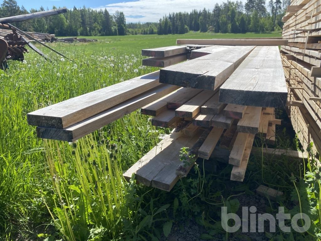 Plankor - 4600 mm | Blinto auktioner