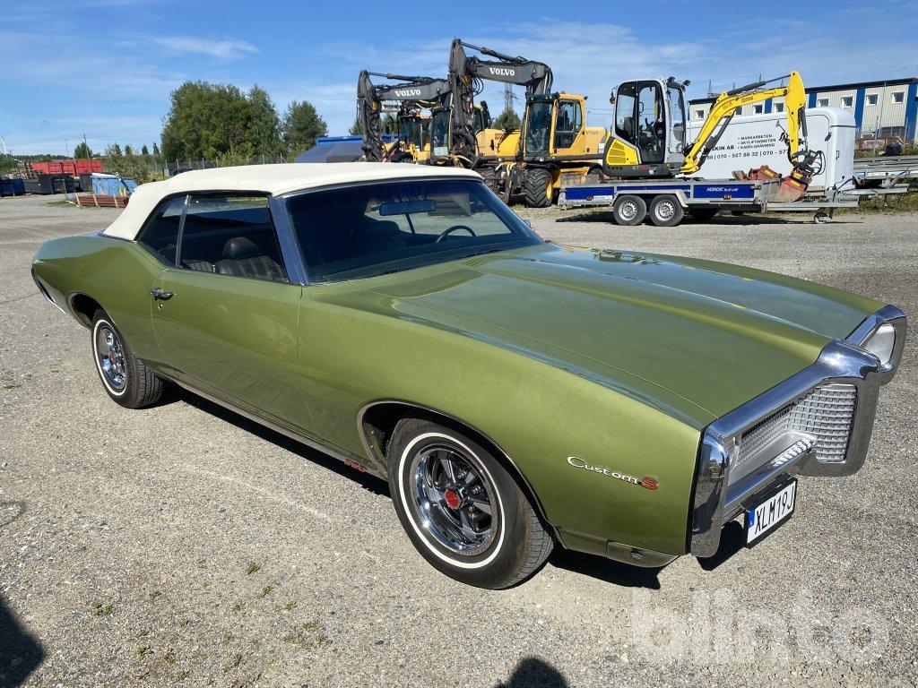 Veteranbil - Pontiac Custom S (616664) - Hitta auktioner på BidPal