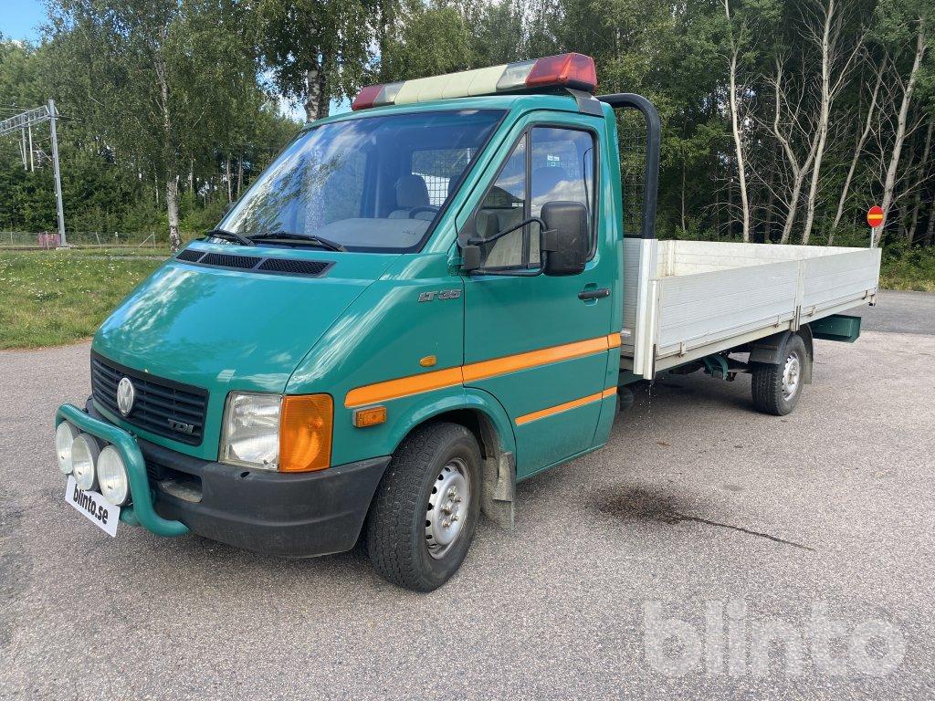 Flakbil - Volkswagen | Blinto auktioner