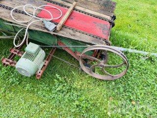 Baltransportör - Med bytt golv | Blinto auktioner