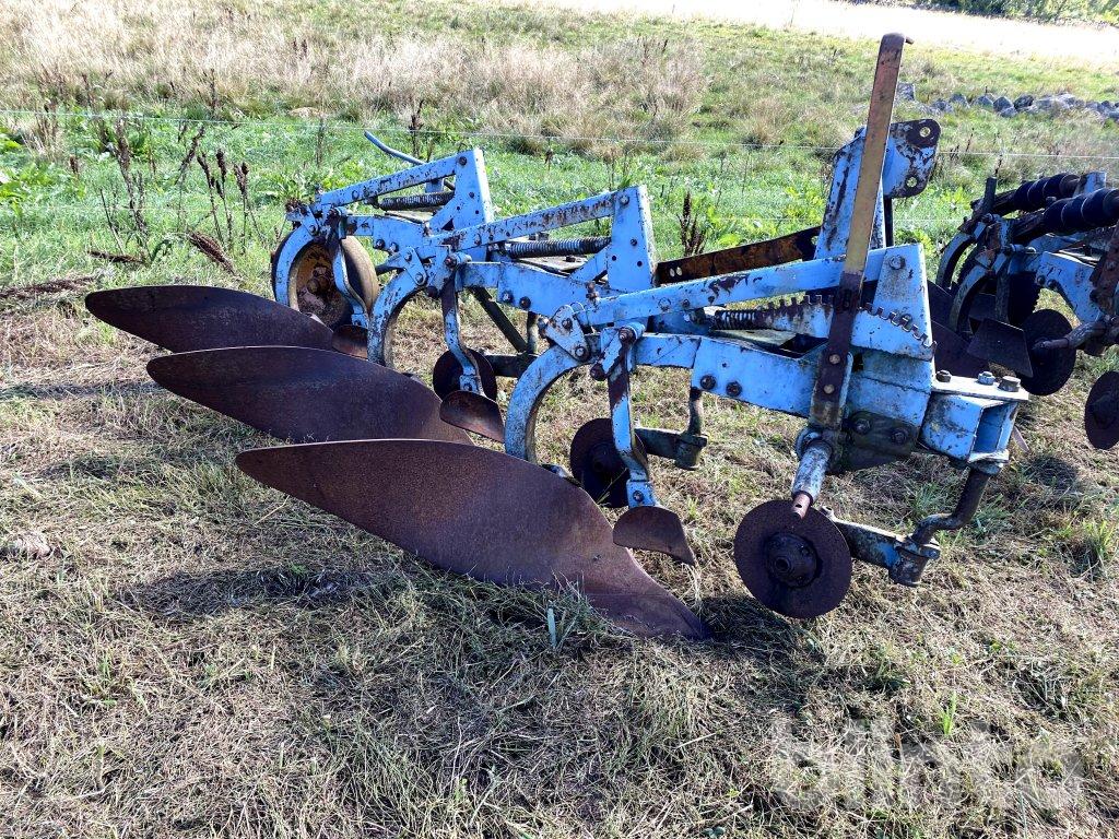 Plog - 3 skärig Överum | Blinto auktioner