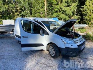 Budbil - Citroën Berlingo | Blinto auktioner