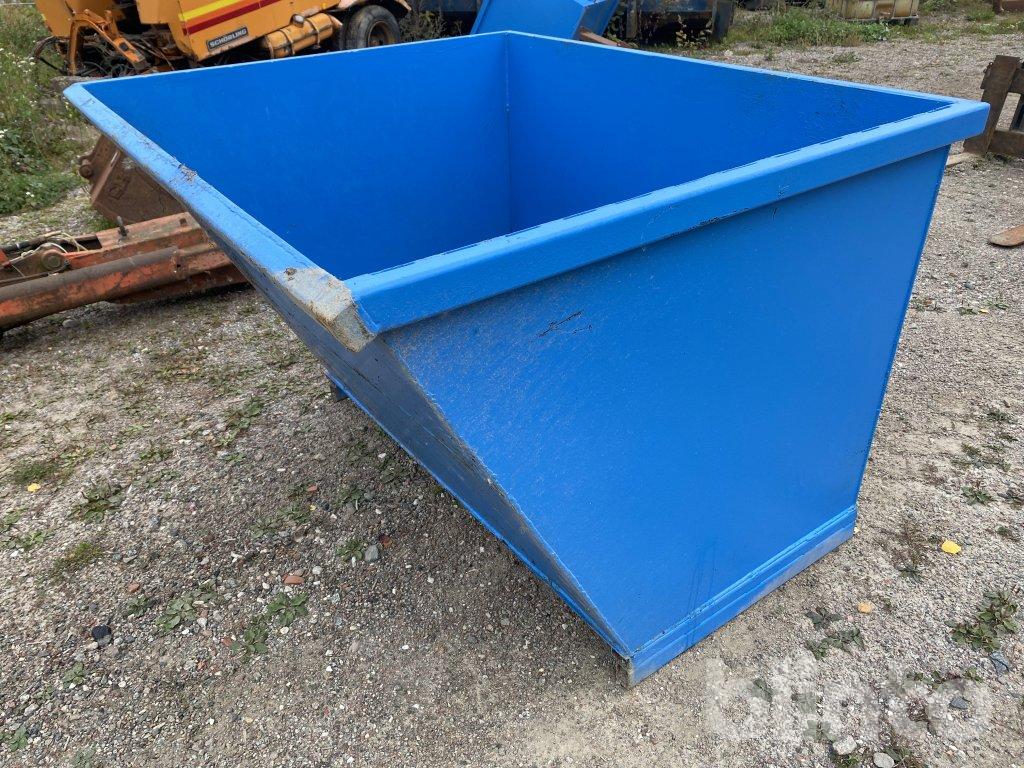 Container - Ca 800l | Blinto auktioner