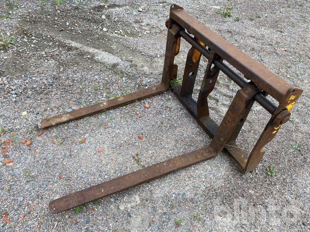 Gafflar - JCB | Blinto auktioner