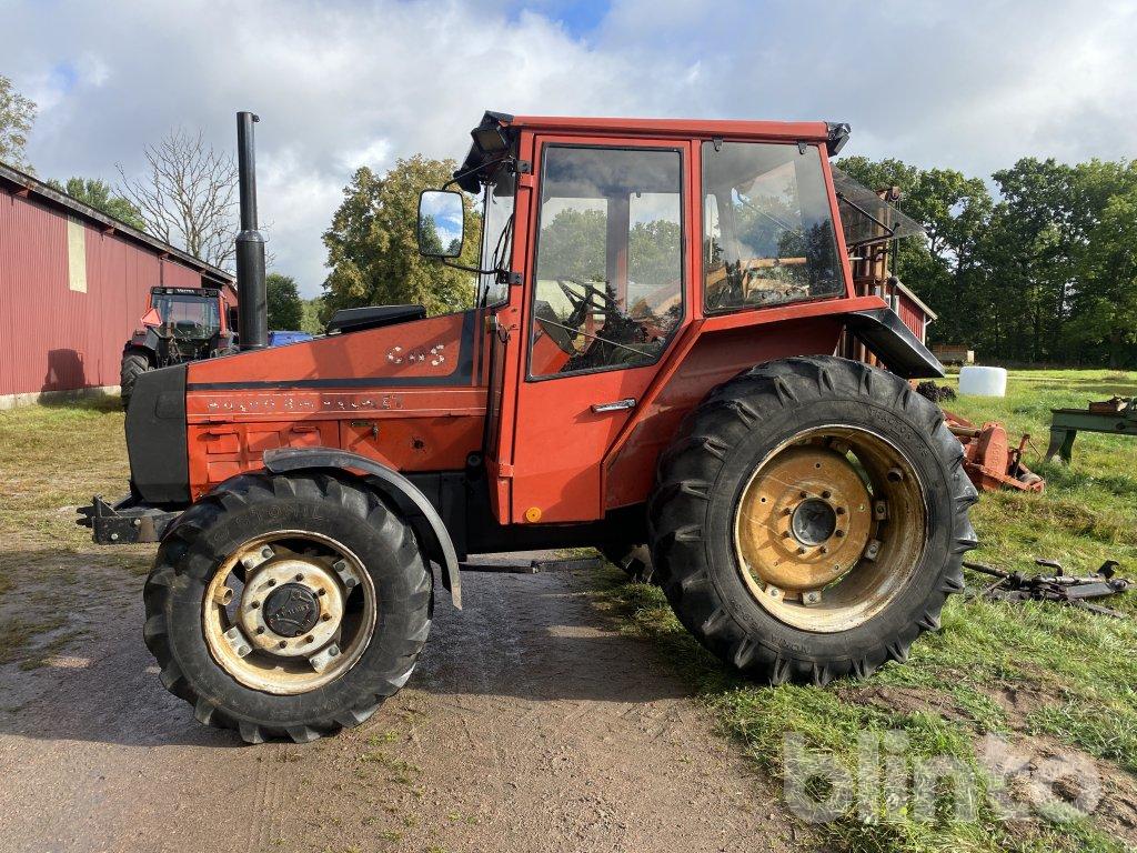 Traktor - Valmet 4WD | Blinto auktioner
