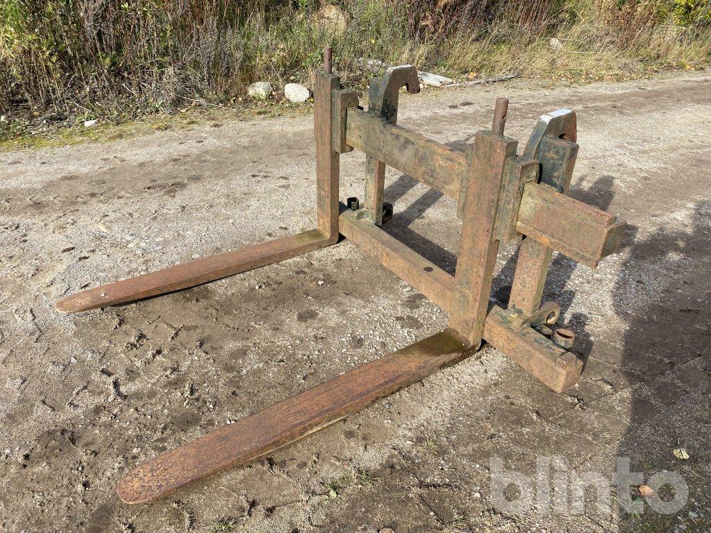 Gafflar - Gaffelställ | Blinto auktioner