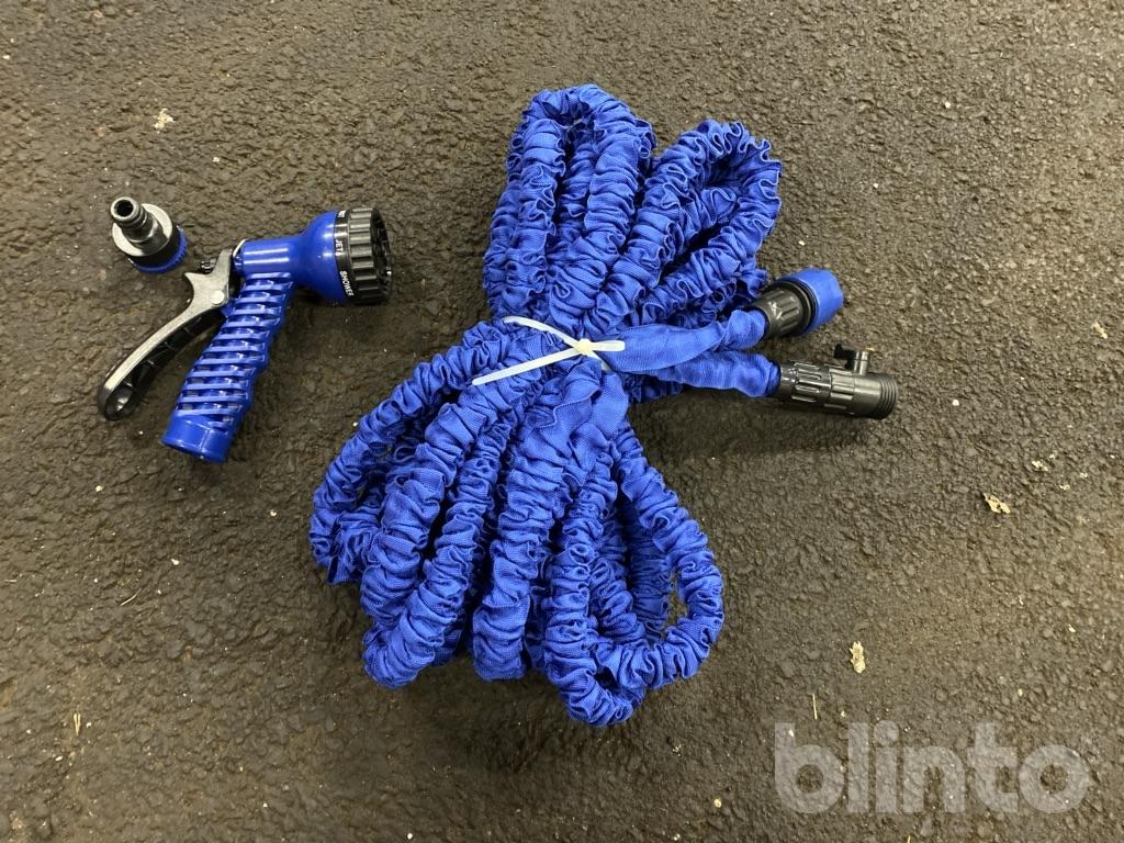 Slang - Vattenslang | Blinto auktioner