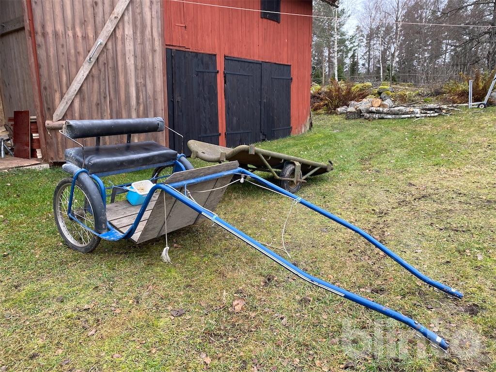 Rockard - Kumlavagnen | Blinto auktioner