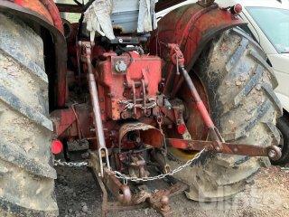 Traktor - Volvo 470 | Blinto auktioner