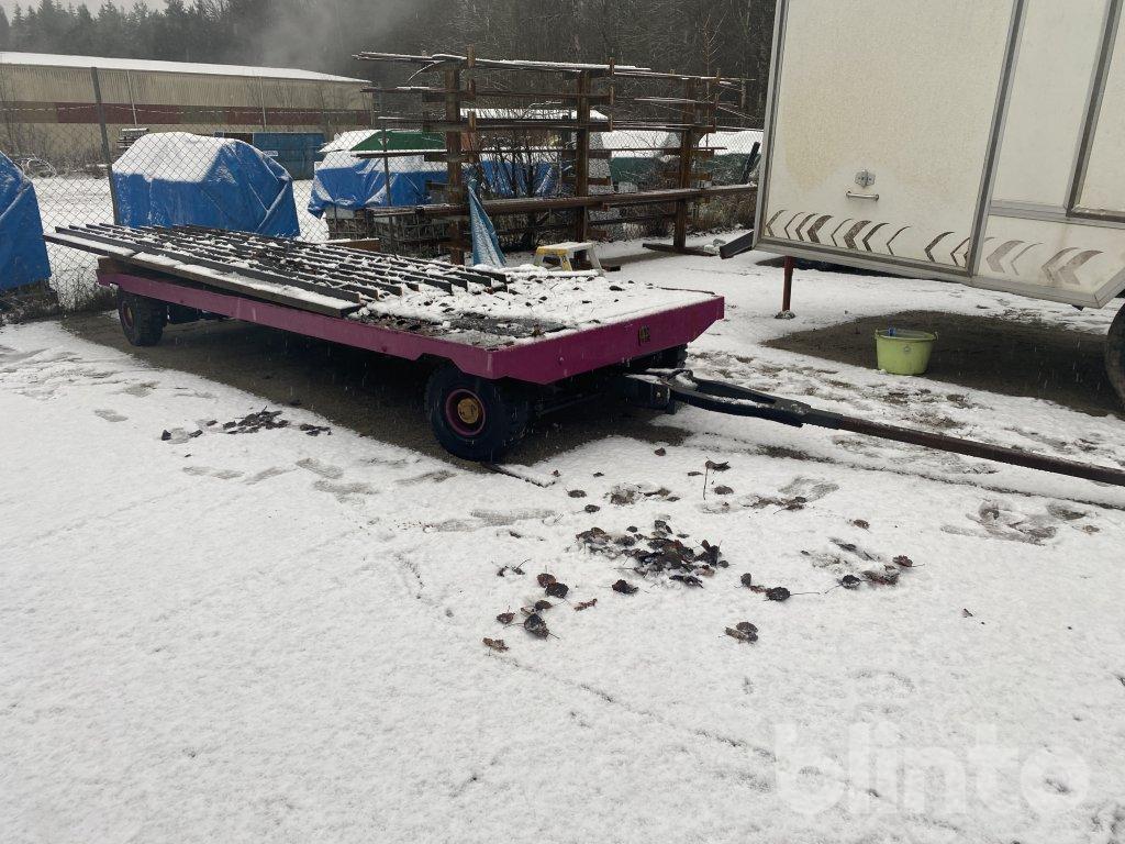 Vagn - Materialvagn | Blinto auktioner