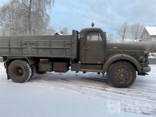 Millitärlastbil - Volvo N86 | Blinto auktioner
