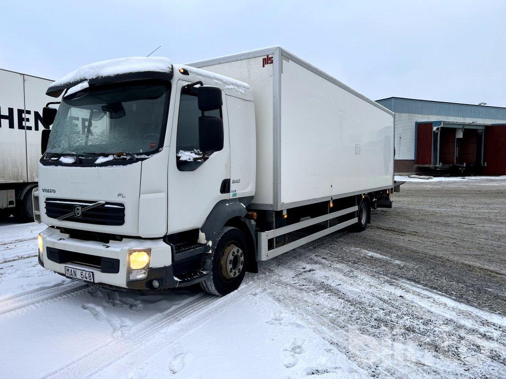Lastbil - VOLVO FL 4*2 | Blinto auktioner
