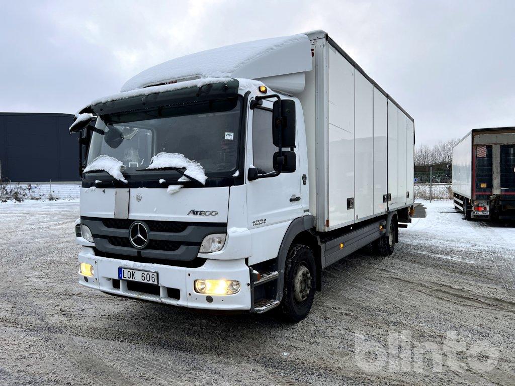 Lastbil - MERCEDES-BENZ | Blinto auktioner