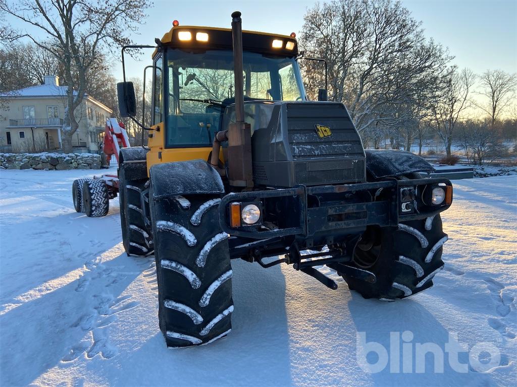Traktor - JCB Fastrac 130t-65 | Blinto auktioner