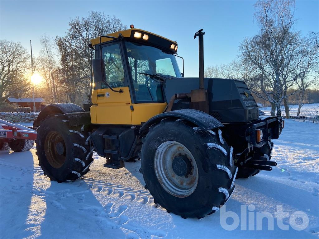 Traktor - JCB Fastrac 130t-65 | Blinto auktioner