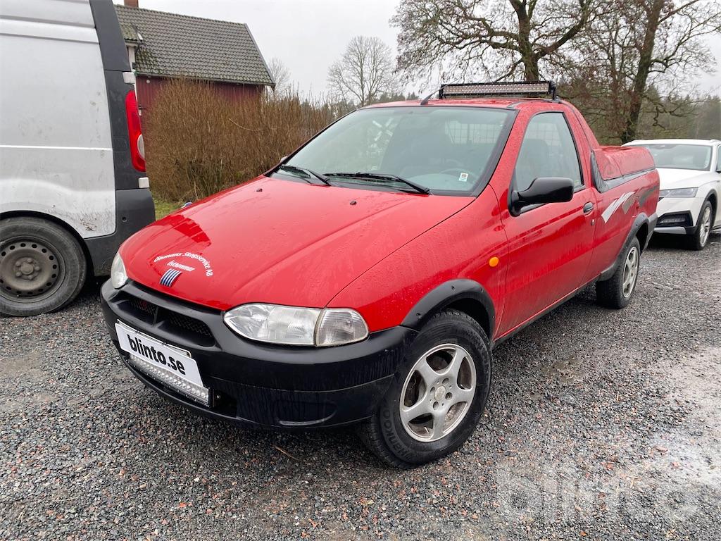 Pickup - Fiat Strada 1,2 IE | Blinto auktioner