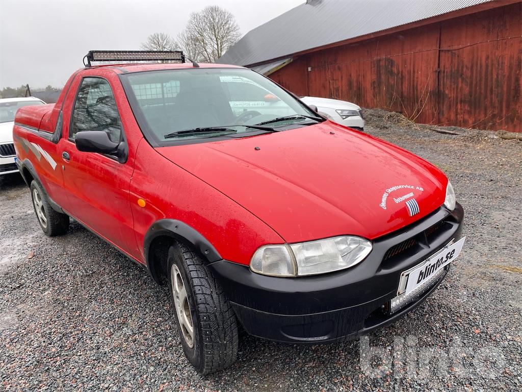 Pickup - Fiat Strada 1,2 IE | Blinto auktioner
