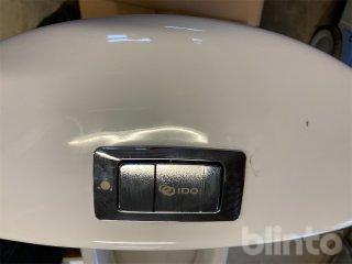 Vägghängd toalett - IDO | Blinto auktioner