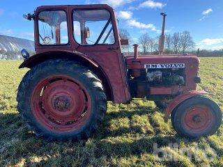 Traktor - Boxer 350 | Blinto auktioner