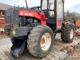 Skördare - Valmet 701 Reparationsobjekt | Blinto auktioner