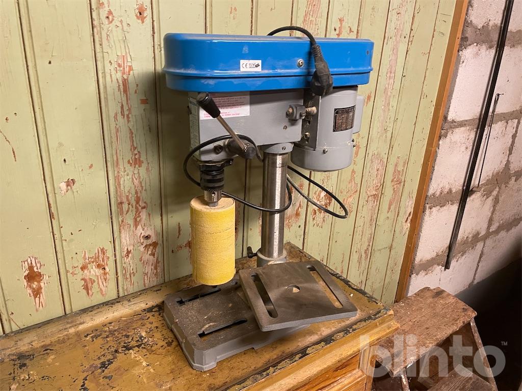 Pelarborr - Pelarborr | Blinto auktioner