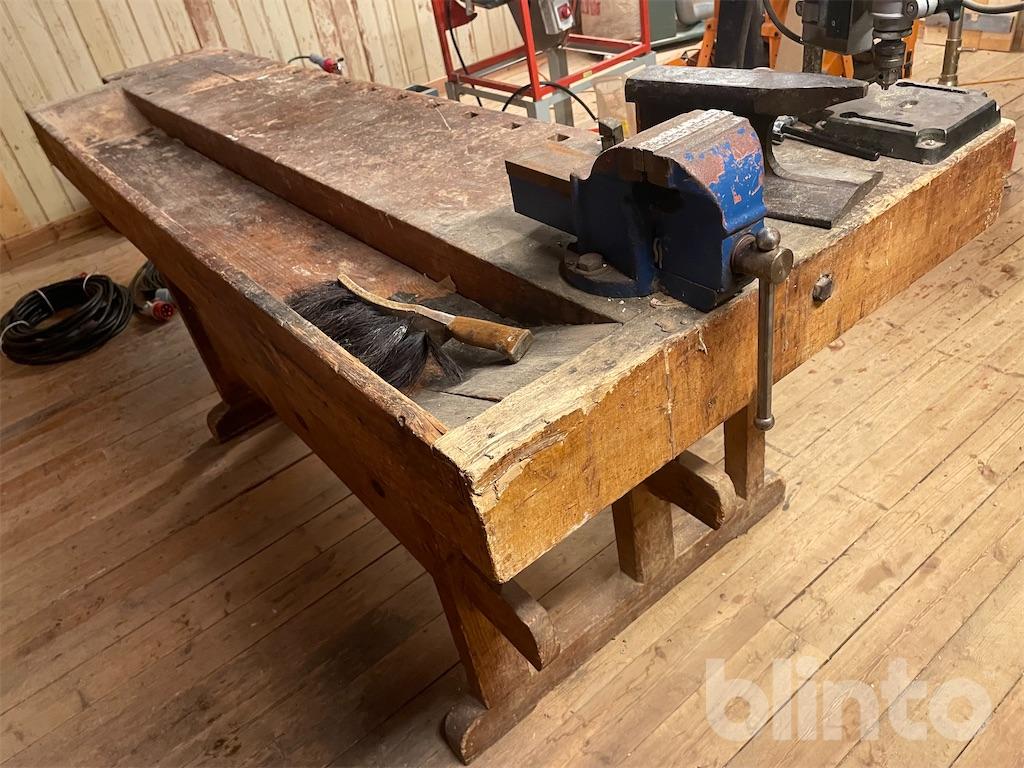 Arbetsbänk - Snickarbänk | Blinto auktioner