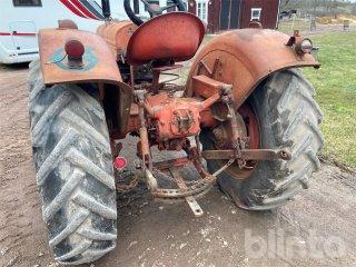 Veterantraktor - Volvo T31 | Blinto auktioner