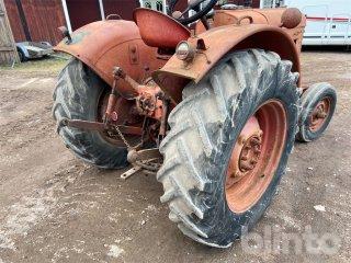 Veterantraktor - Volvo T31 | Blinto auktioner