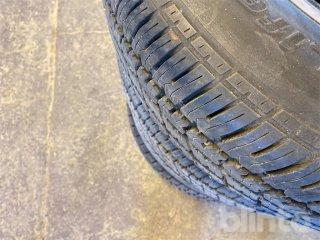 Däck - P235/75R15 | Blinto auktioner