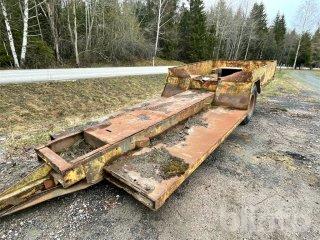 Maskinsläp - Jordbruksdrag | Blinto auktioner