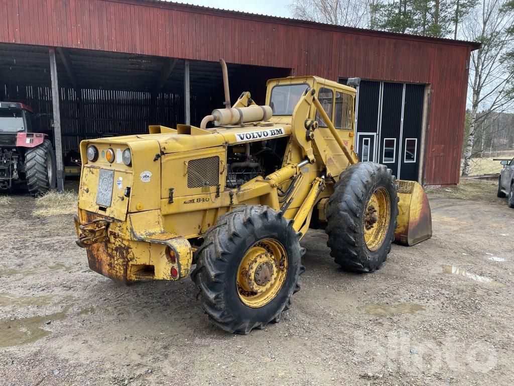 Baklastare - Volvo BM 840 | Blinto auktioner