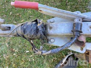 Bilsläp - Thule | Blinto auktioner