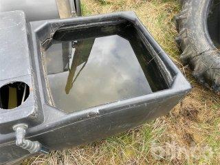 Vattenbalja - Djurvattenkopp | Blinto auktioner