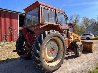 Traktor - INTERNATIONAL 475 TA | Blinto auktioner