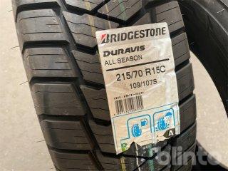 2 C däck - Bridgestone 215/70-15C | Blinto auktioner