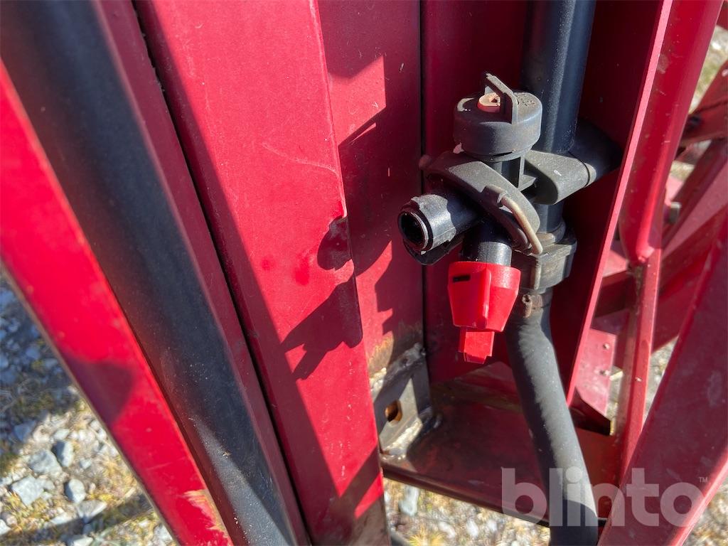 Spruta - Hardi 800-12 | Blinto auktioner