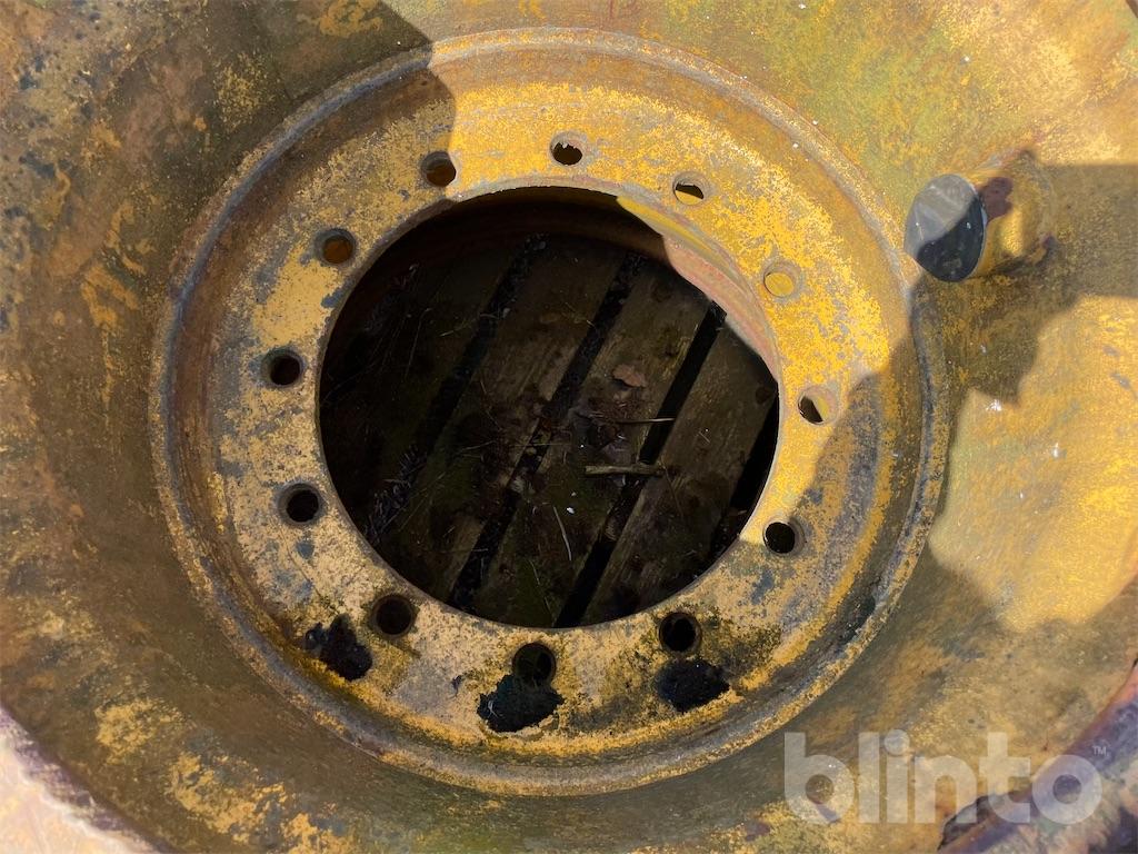 Reservhjul - Ponsse buffalo | Blinto auktioner