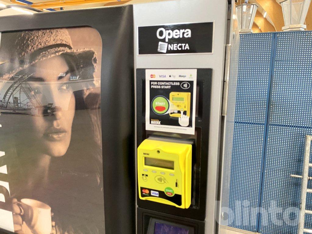 Kaffeautomat - Necta Opera B2C , fristående | Blinto auktioner