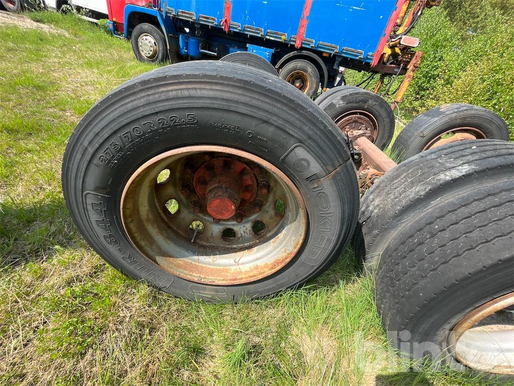 Hjulaxel - BWP axel med hjul 22,5 tum | Blinto auktioner