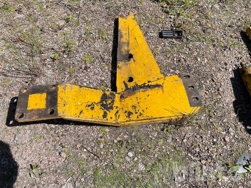 Frontlastare - Bergsjö 1000 | Blinto auktioner