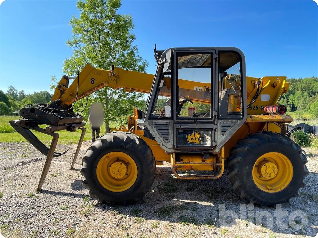 Teleskoplastare - Jcb 525-67 | Blinto auktioner
