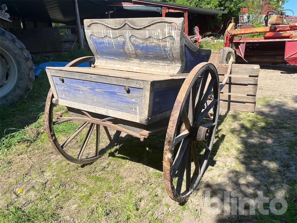 Hästvagn - Bröllopsvagn | Blinto auktioner